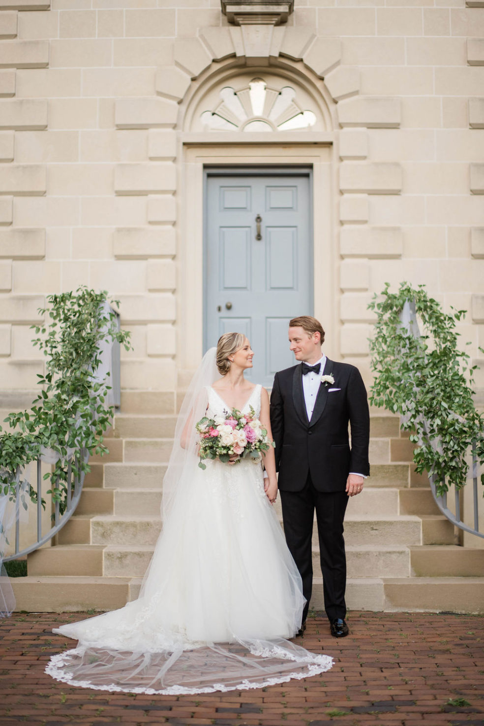 6 Fun Ways to Celebrate Your Original Wedding Date | anyvent